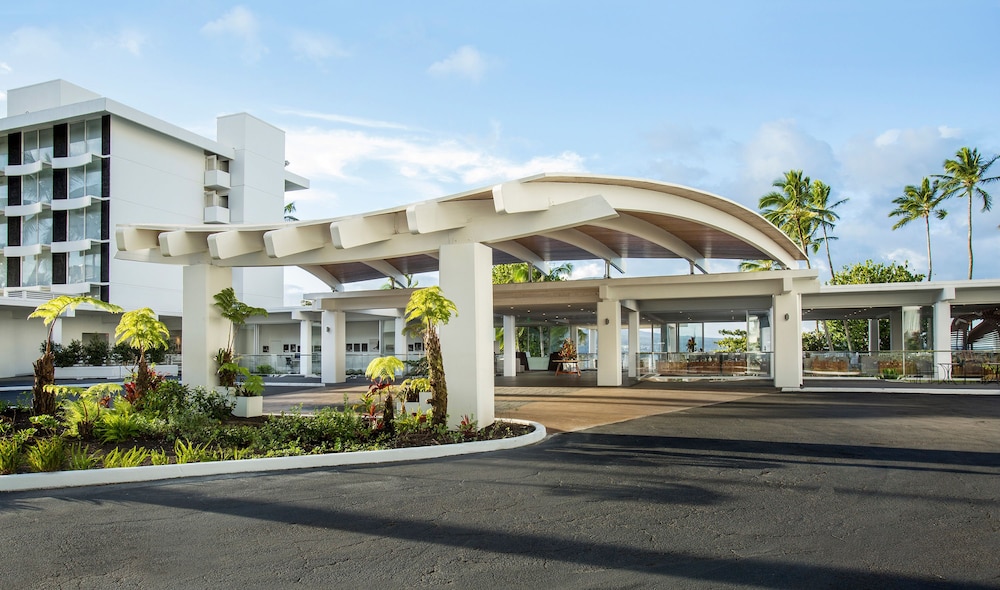 Book Grand Naniloa Hotel Hilo - a Doubletree by Hilton, Hilo from $118 ...