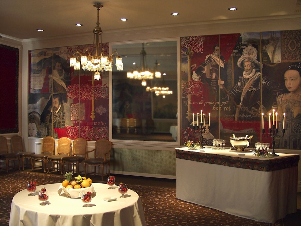 Best Western Premier Grand Monarque Hotel & Spa - Chartres - Hotels.com