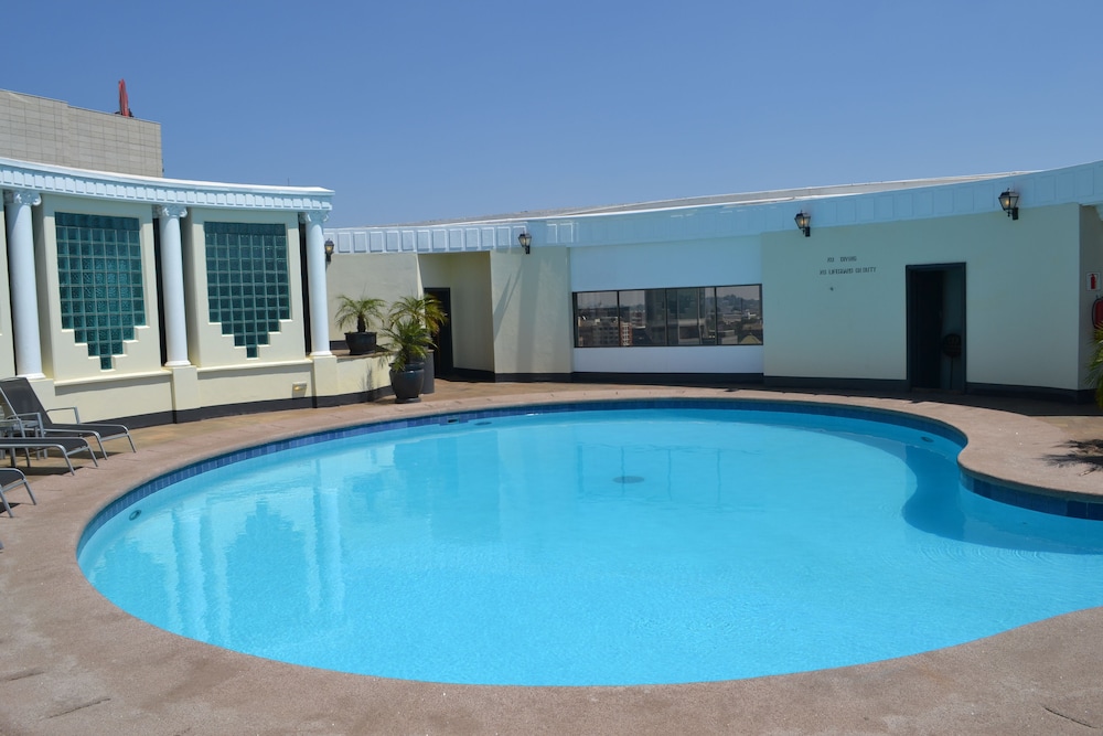 Book Meikles Hotel in Harare | Hotels.com