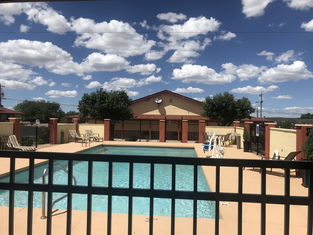 Book Best Western Santa Rosa Inn in Santa Rosa | Hotels.com