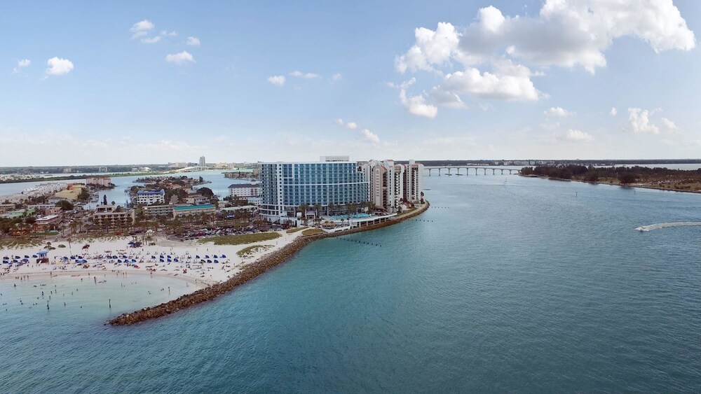 Book Opal Sands Resort in Clearwater Beach | Hotels.com