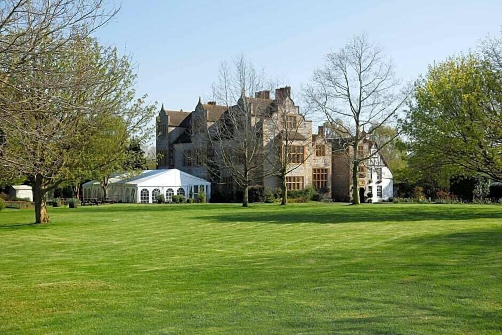 Karma Salford Hall, Evesham: Info, Photos, Reviews | Book at Hotels.com