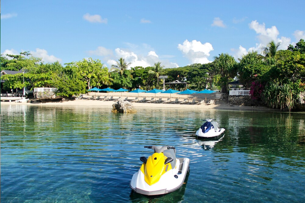 Book Plantation Bay Resort and Spa in Lapu-Lapu | Hotels.com