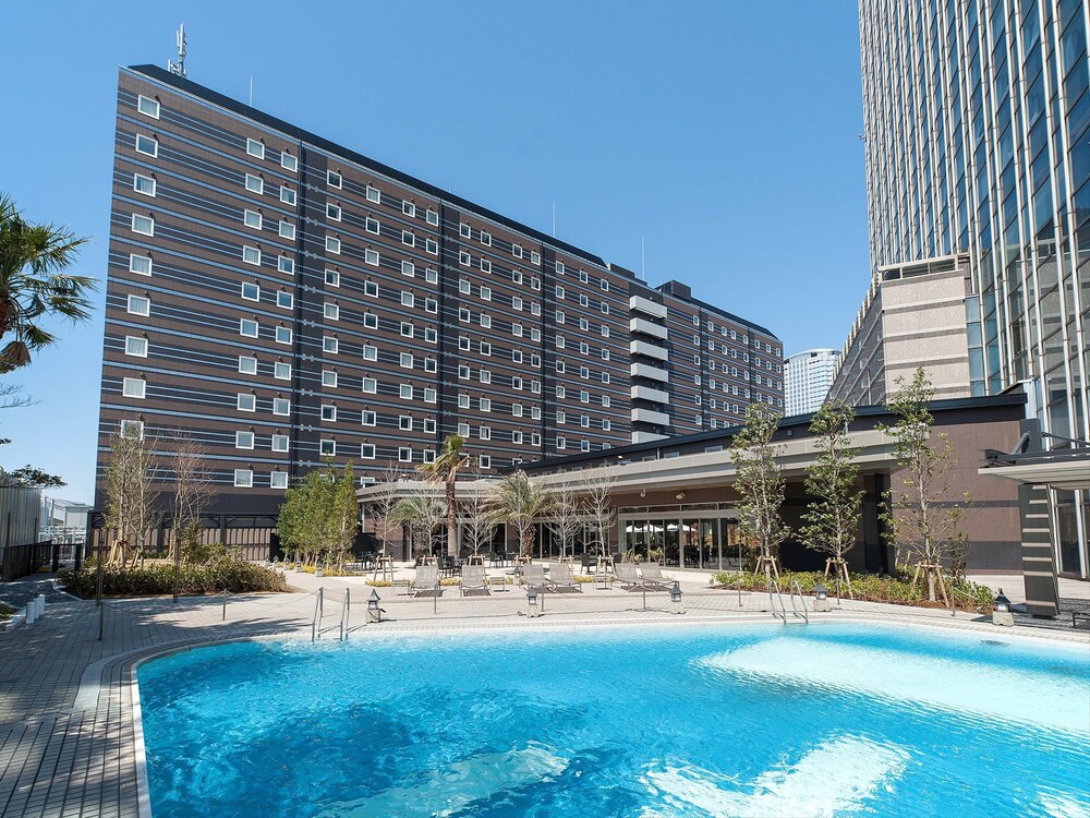 Book Apa Hotel And Resort Tokyo Bay Makuhari in Chiba | Hotels.com
