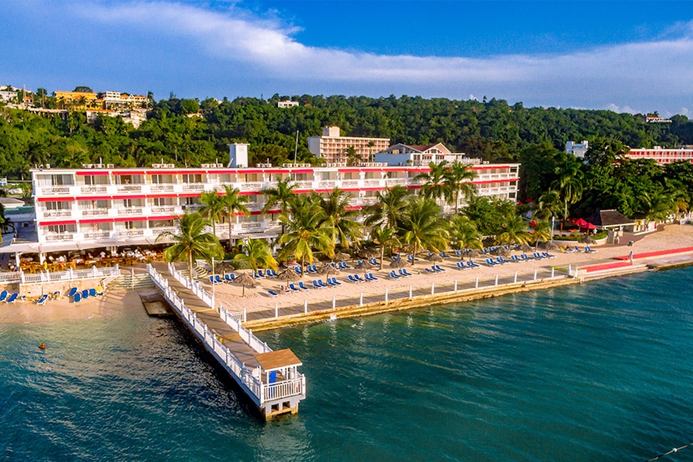 Book Royal Decameron Montego Beach - All Inclusive in Montego Bay ...