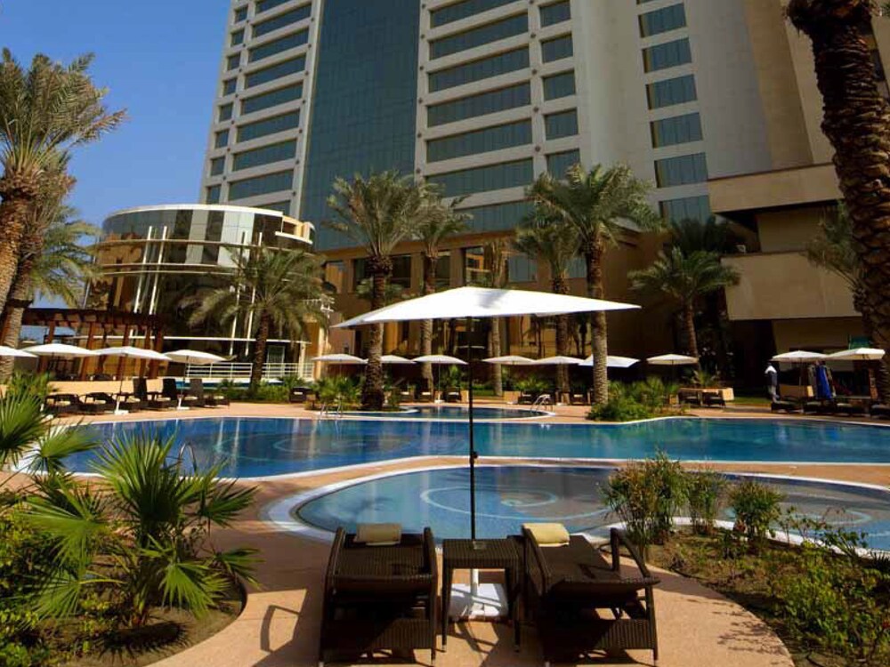 The Diplomat Radisson BLU Hotel, Residence & Spa (Manama, Bahrain ...