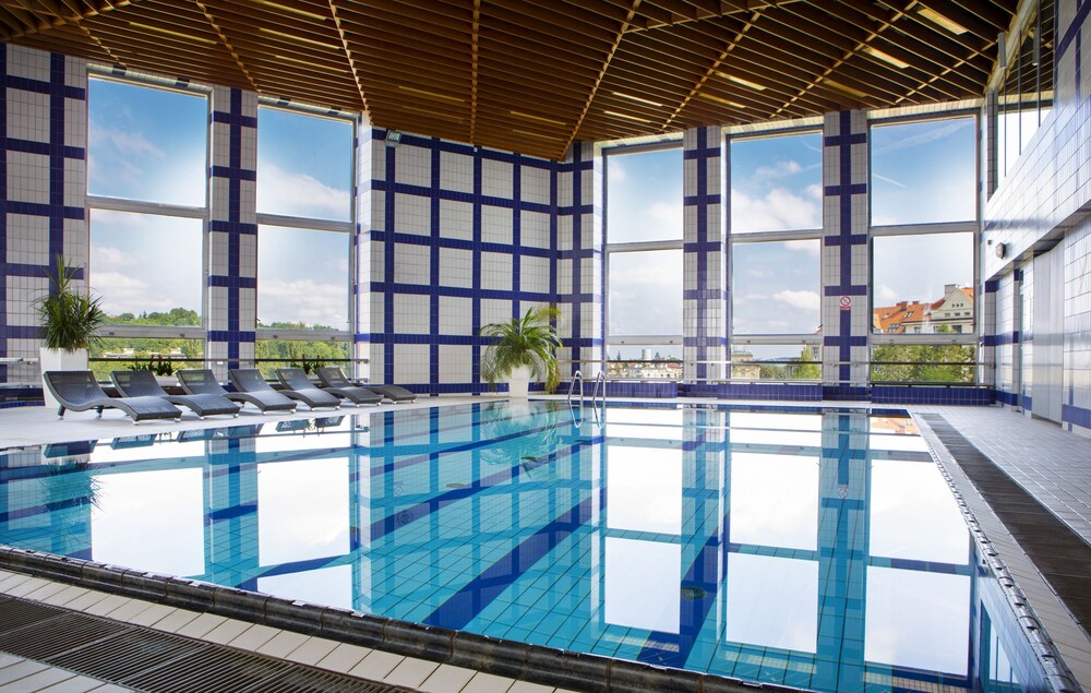 OREA Hotel Pyramida Praha (Praga, República Checa) : Hoteles en Praga ...