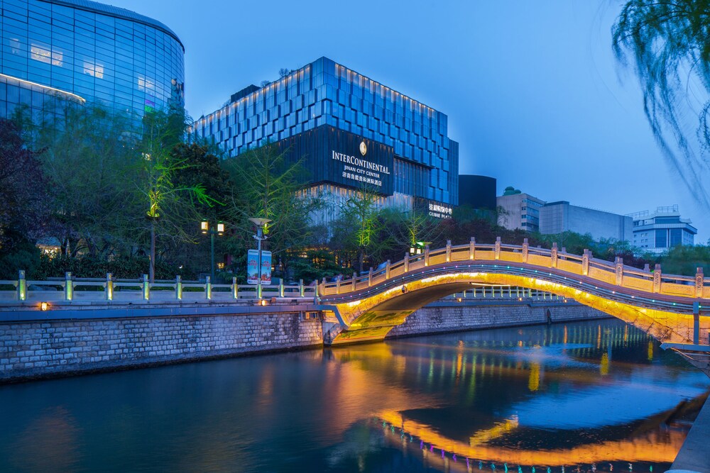 Book InterContinental Jinan City Center, an IHG Hotel in Jinan | Hotels.com