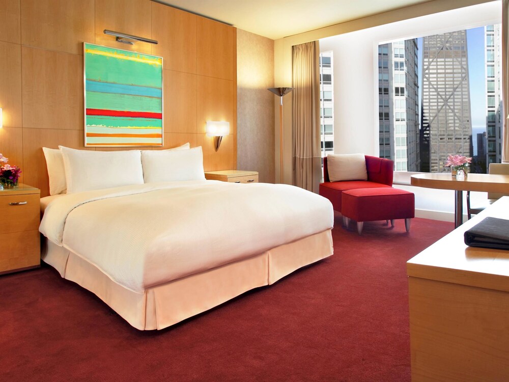 Book Sofitel Chicago Magnificent Mile, Chicago from $202/night - Hotels.com