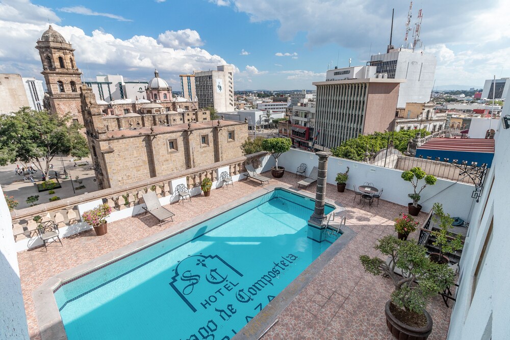 Hotel Santiago de Compostela (Guadalajara, México) : Hoteles en ...