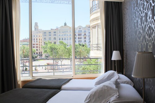 Top Hotels in Valencia, Spain - Cancel FREE on most hotels | Hotels.com