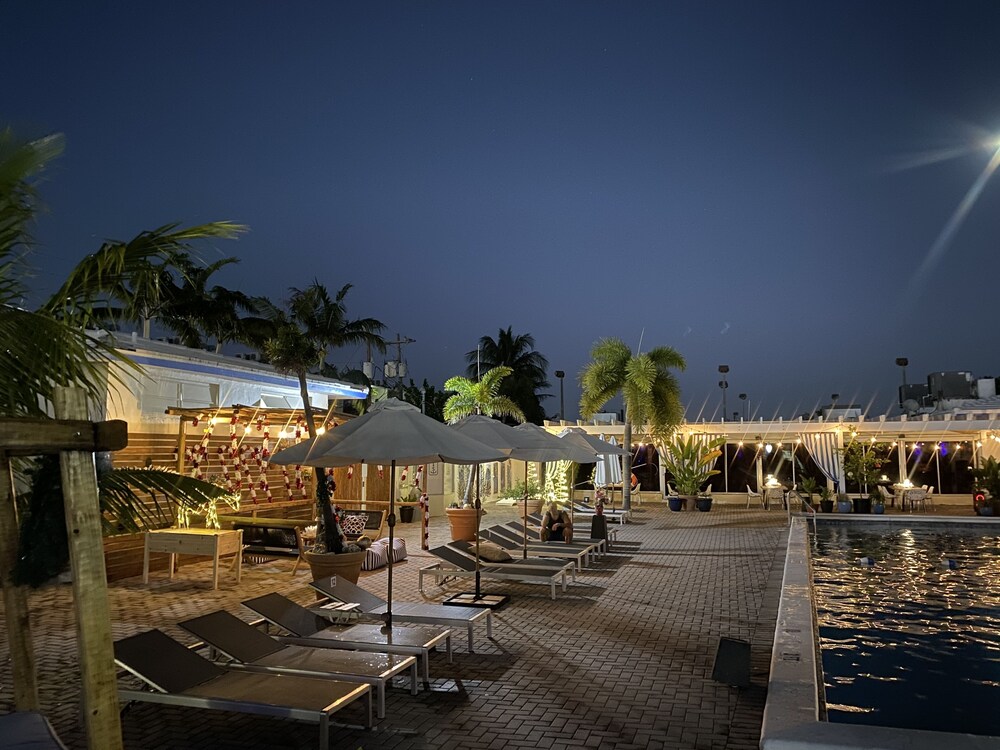 Book Skipjack Resort & Marina in Marathon | Hotels.com