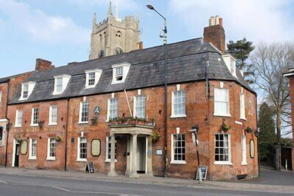 The Castle Hotel, Devizes | Book at Hotels.com