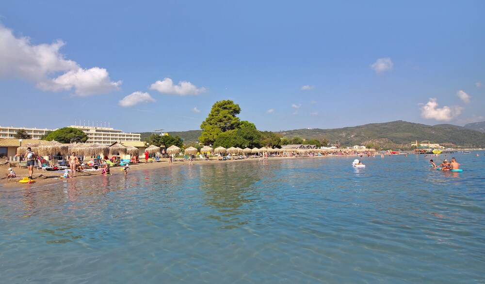 Messonghi Beach Hotel - All Inclusive - Corfou - Hotels.com