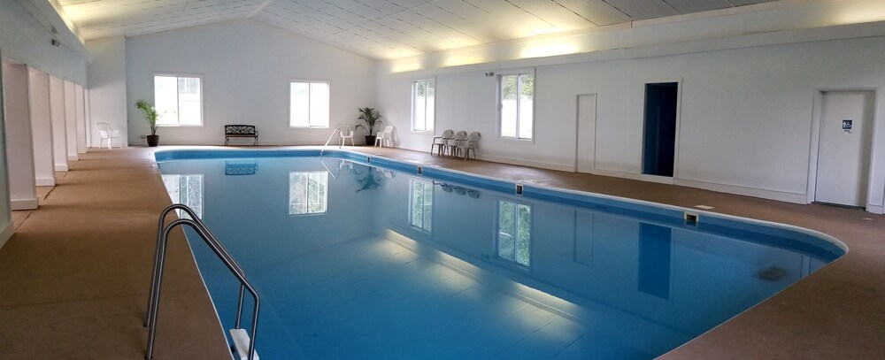 Book Coolfont Resort in Berkeley Springs | Hotels.com