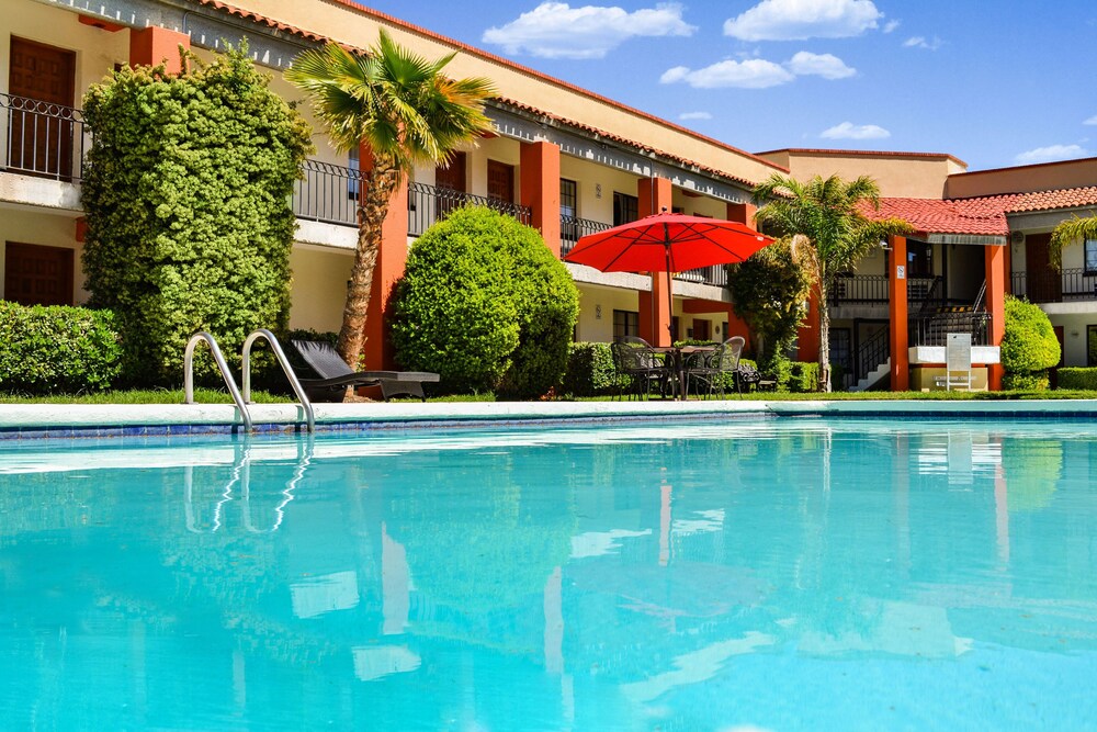Book Hotel Colonial Juarez in Ciudad Juarez | Hotels.com