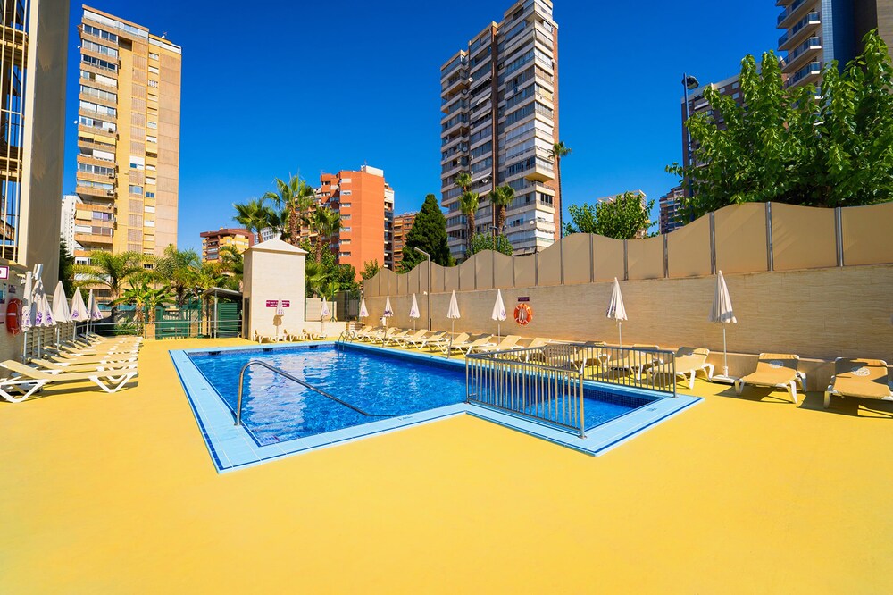 Book Hotel Servigroup Diplomatic in Benidorm | Hotels.com