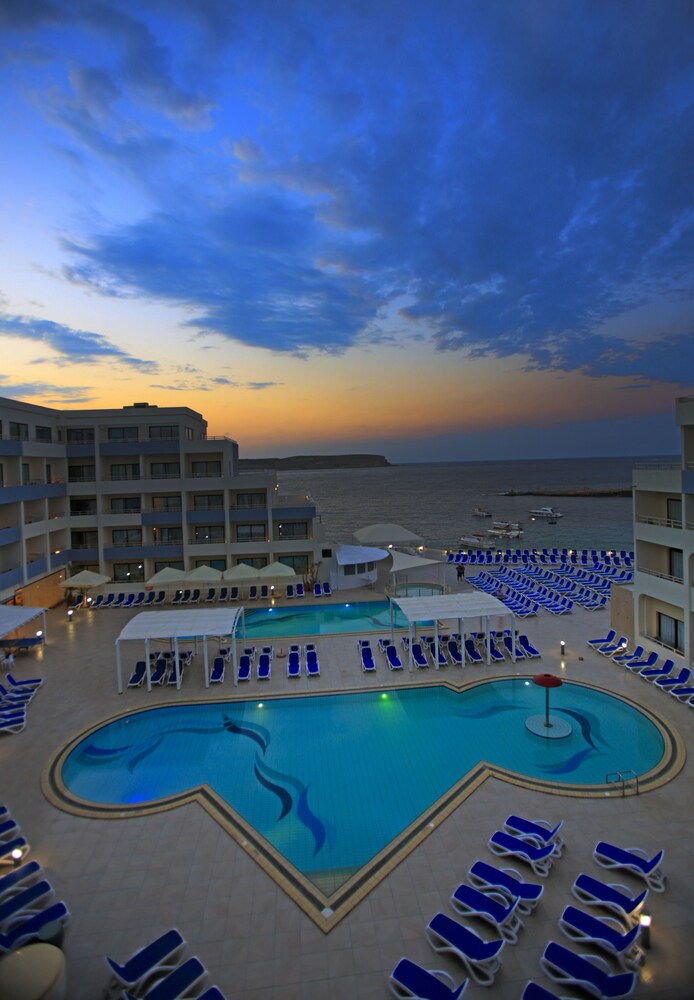 Book LABRANDA Riviera Hotel & Spa in Mellieha | Hotels.com