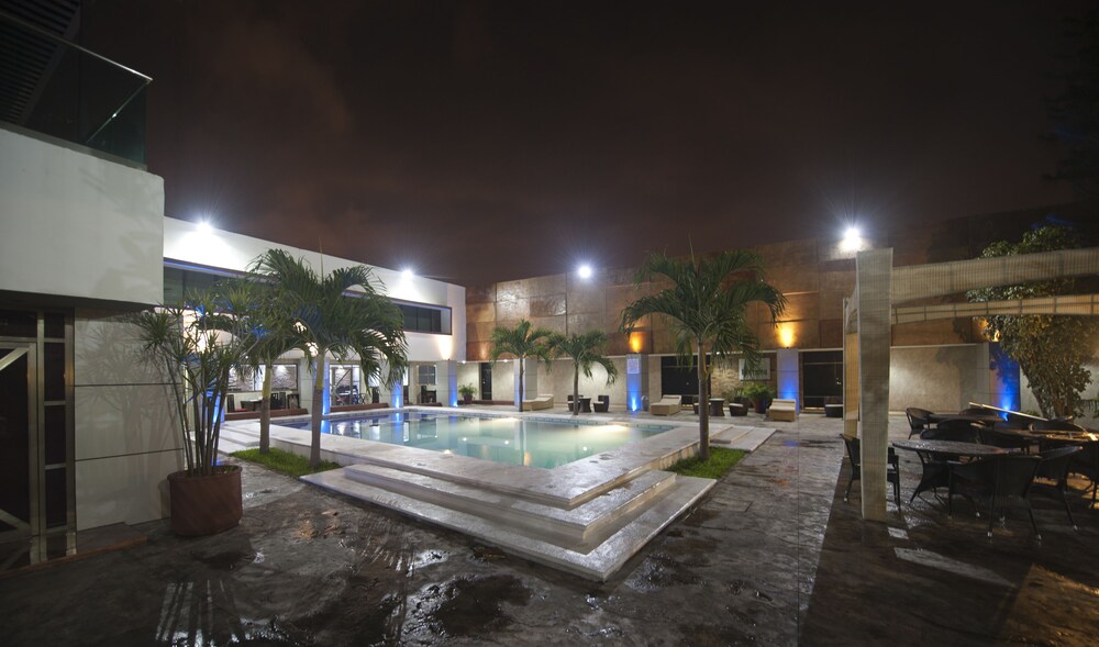 Hotel Plaza Mirador (Mérida, México) : Hoteles en Mérida - Hoteles.com