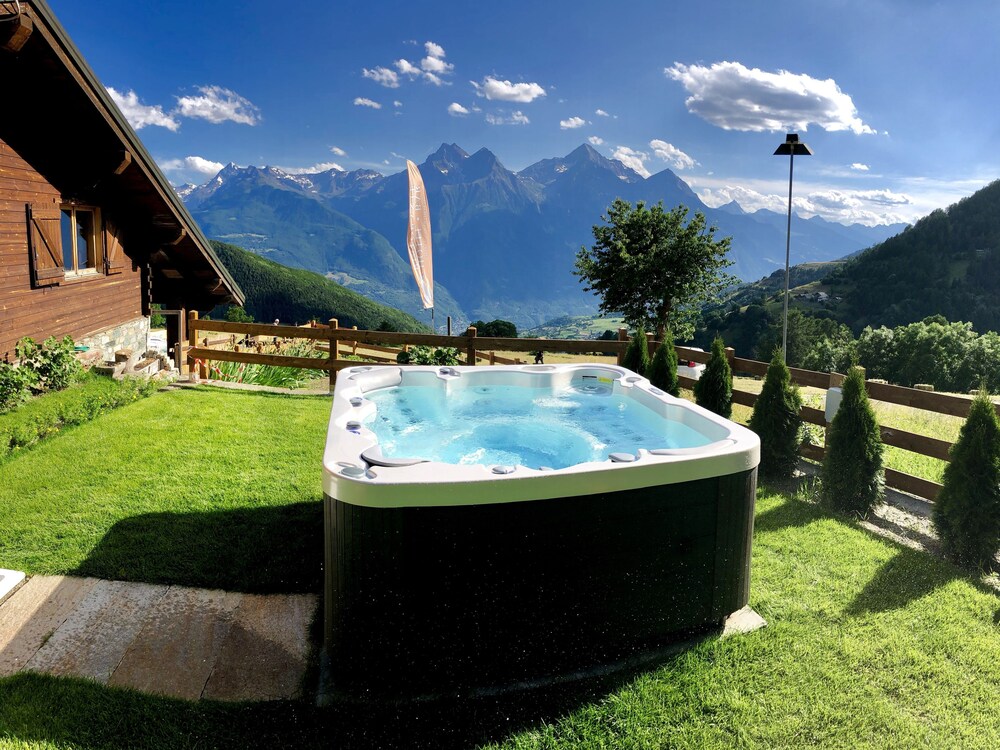 Chalet Saint-Barthélemy Hotel, Nus: Info, Photos, Reviews | Book at ...