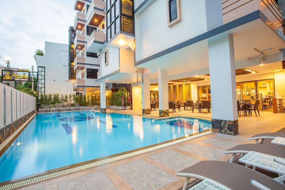 Book New Siam Palace Ville in Bangkok | Hotels.com