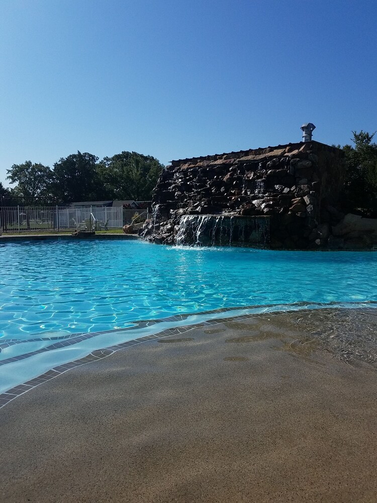 Book Mill Creek Ranch Resort in Canton | Hotels.com