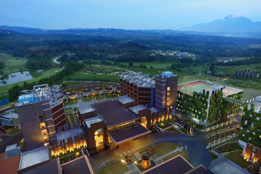 Book Aston Sentul Resort & Conference Center in Sentul City | Hotels.com