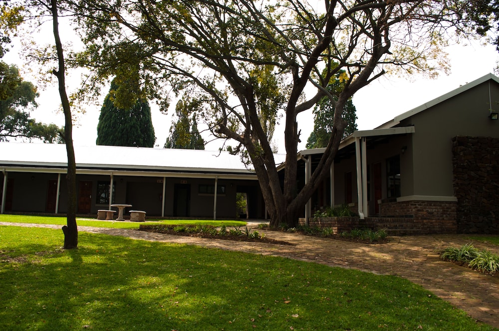 Hotel at Secunda in Secunda – Book on Hotels.com