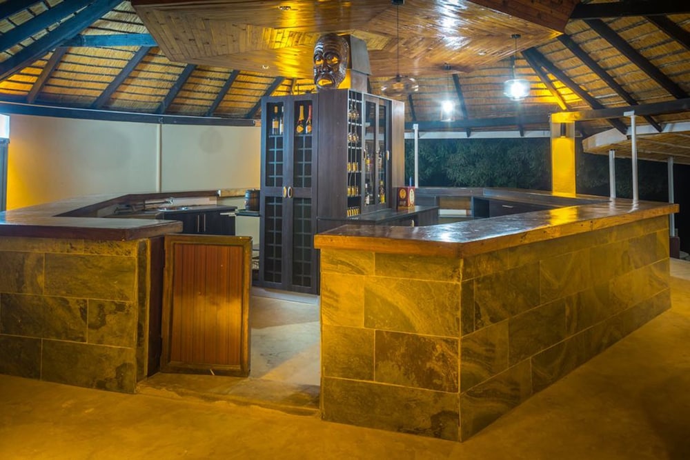 Book Blue Waters by Serendib in Salima | Hotels.com