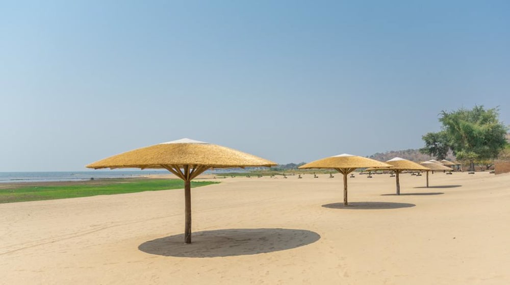 Book Blue Waters by Serendib in Salima | Hotels.com