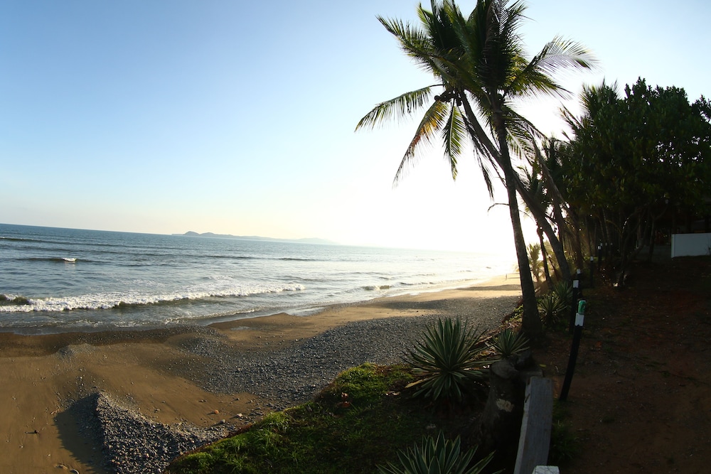 Hotel Playa Reina en Mariato - Hoteles.com