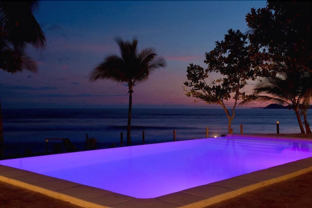 Hotel Playa Reina en Mariato - Hoteles.com