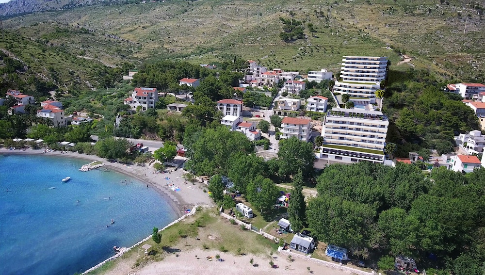 Book Hotel Plaza Duce in Omis | Hotels.com