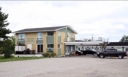 Moose Motel (Smooth Rock Falls, Ontario) : Hoteles en Smooth Rock Falls ...