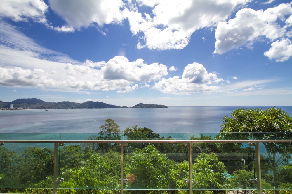 Book Wyndham Grand Phuket Kalim Bay in Kamala | Hotels.com