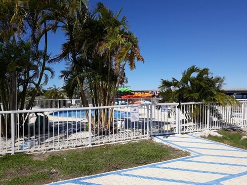 Top Hotels in Big Pine Key, Florida - Cancel FREE on most hotels ...