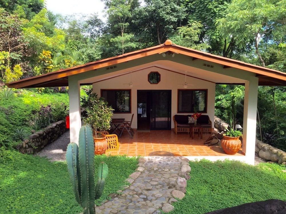 Cabanas Rio Encantado (Caldera, Panamá) : Hoteles en Caldera - Hoteles.com