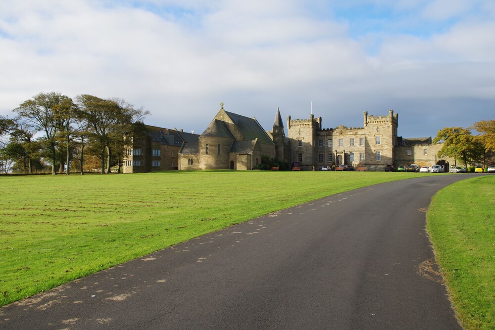 Book Sneaton Castle Centre in Whitby | Hotels.com