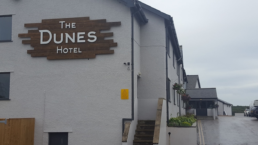 The Dunes Hotel, Barrow-in-Furness: Info, Photos, Reviews | Book at ...