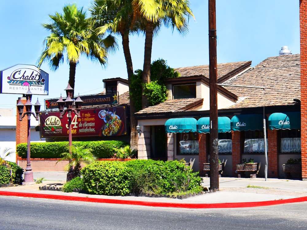 Book Hotel Siesta Real in Mexicali | Hotels.com