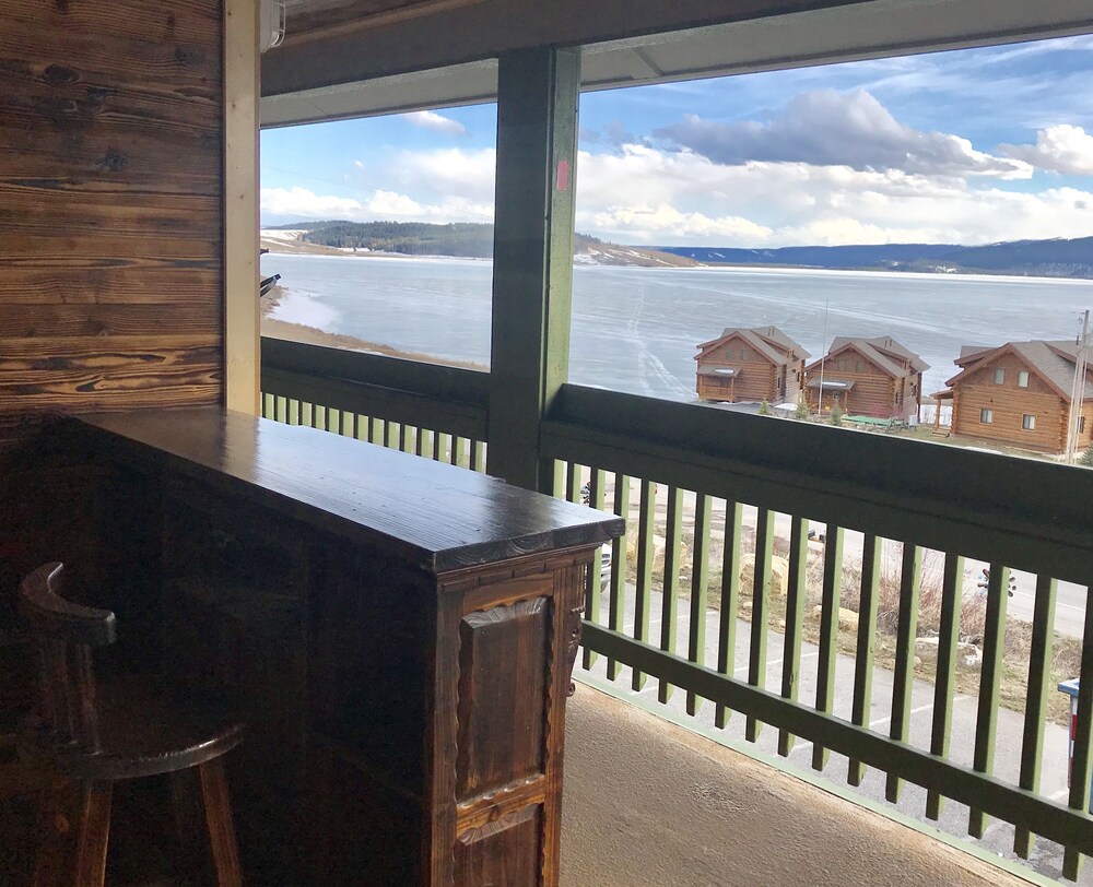 Book Lake View Suites in West Yellowstone | Hotels.com