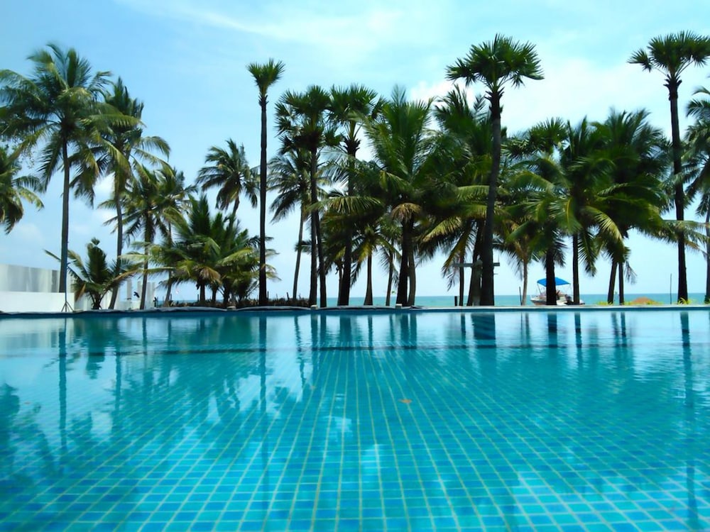 Book Margosa Bay in Trincomalee | Hotels.com