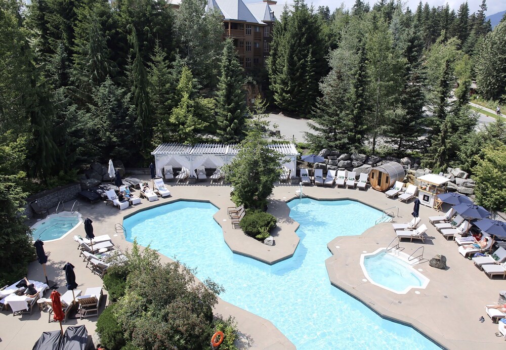 Four Seasons Resort Whistler (Whistler, Columbia Británica) : Hoteles ...
