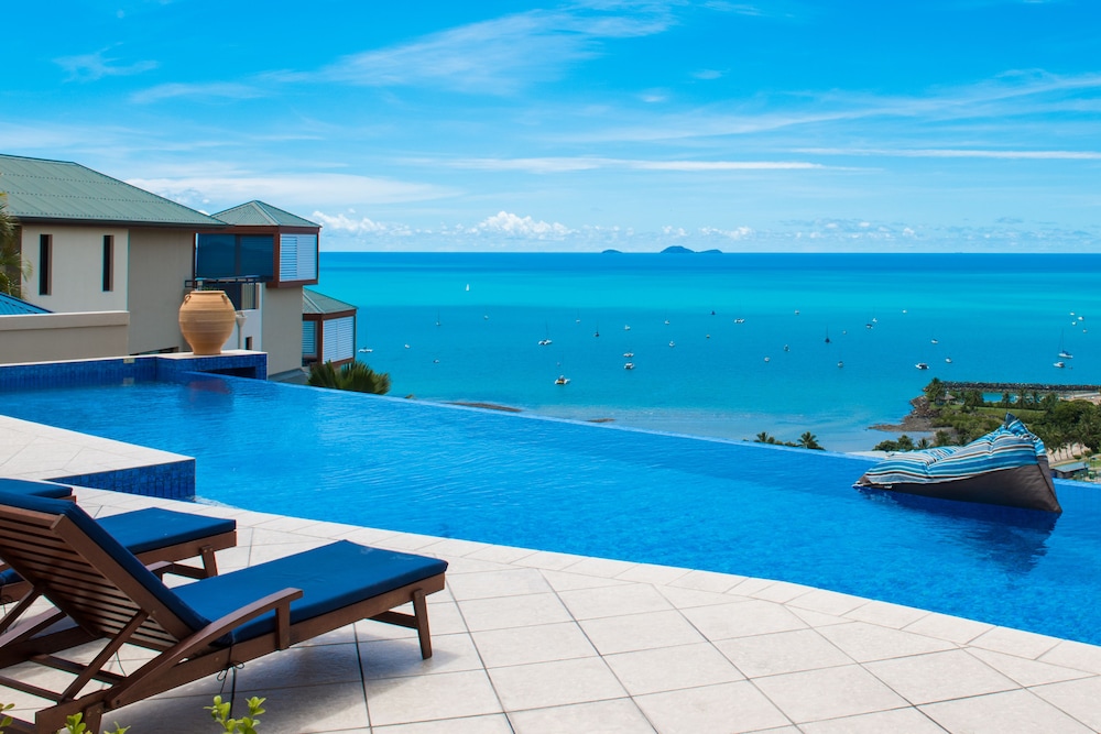 Book Pinnacles Resort in Airlie Beach | Hotels.com
