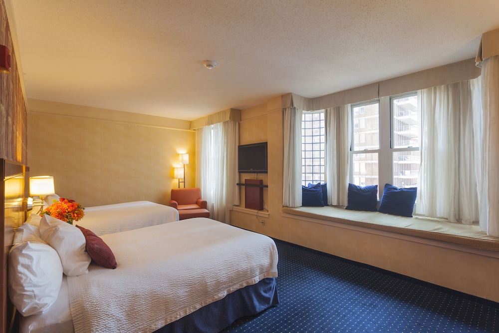 Book Courtyard by Marriott Boston Copley Square in Boston | Hotels.com