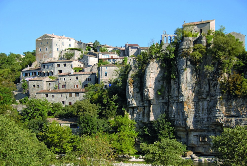 Village Pierre & Vacances - Le Rouret - Grospierres - Hotels.com