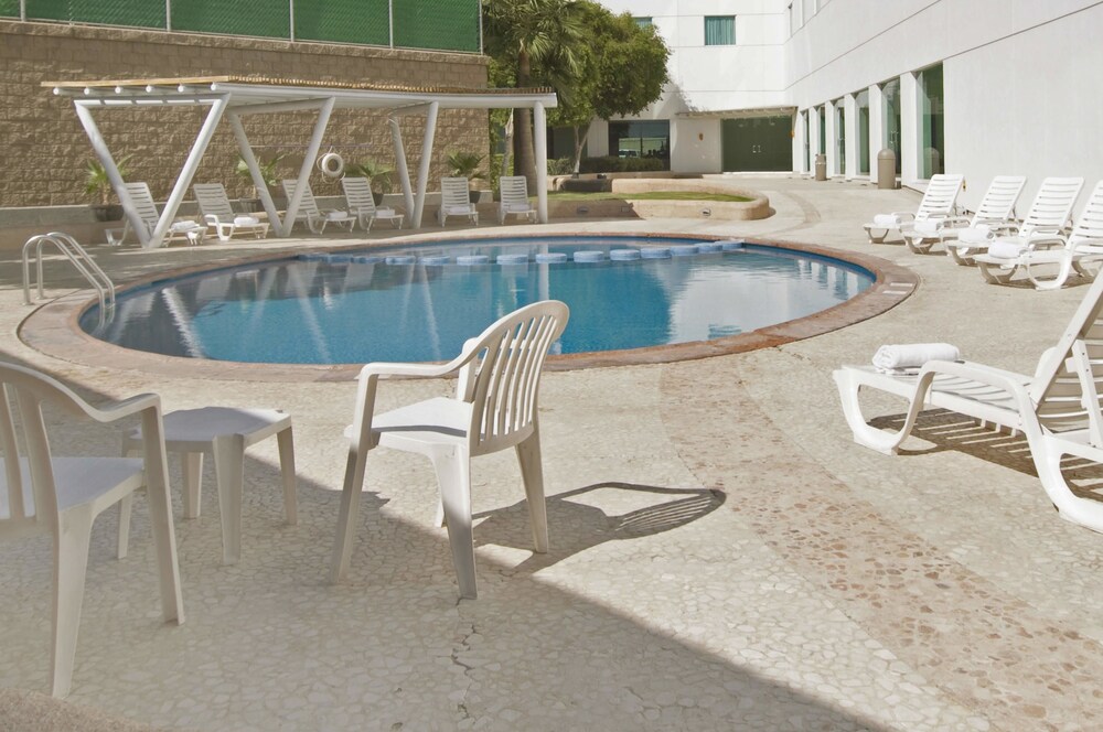 Fiesta Inn Mexicali (Mexicali, México) : Hoteles en Mexicali - Hoteles.com