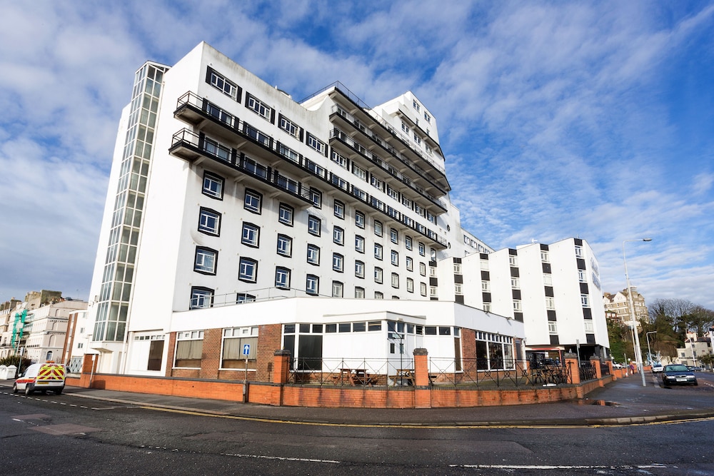 Book Grand Burstin Hotel Folkestone in Folkestone | Hotels.com