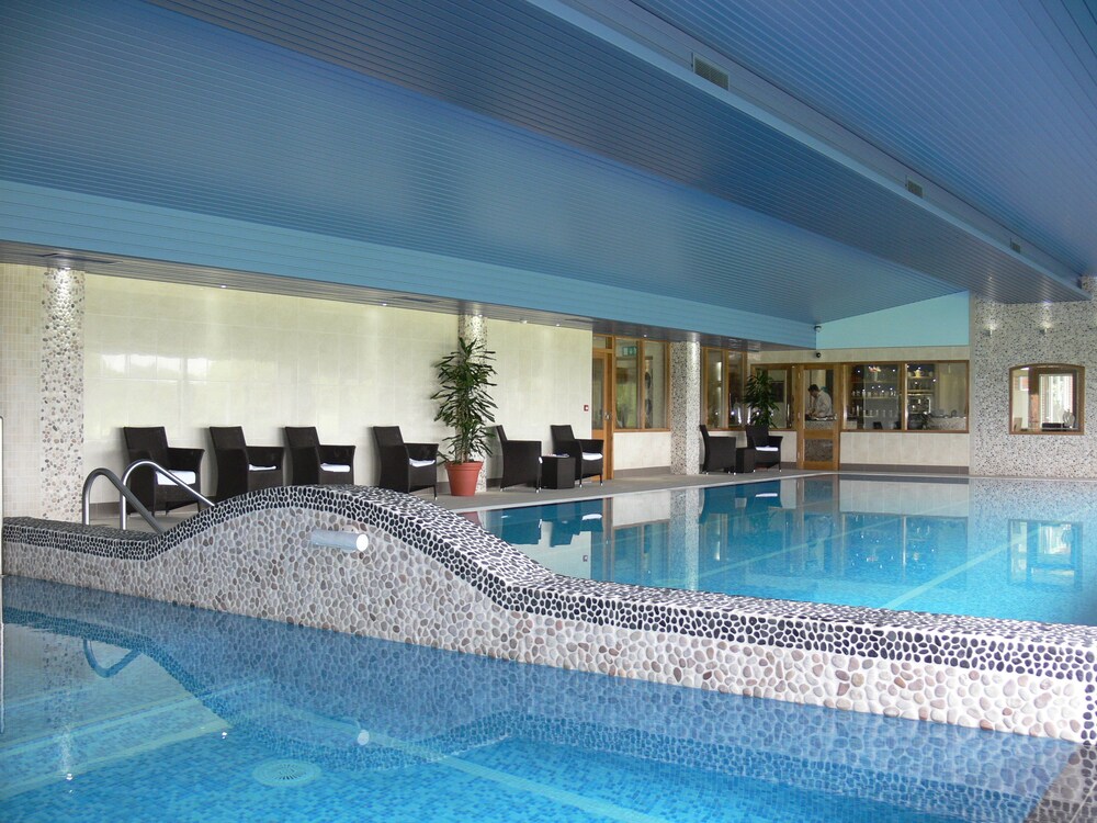 Book London Beach Country Hotel in Tenterden | Hotels.com