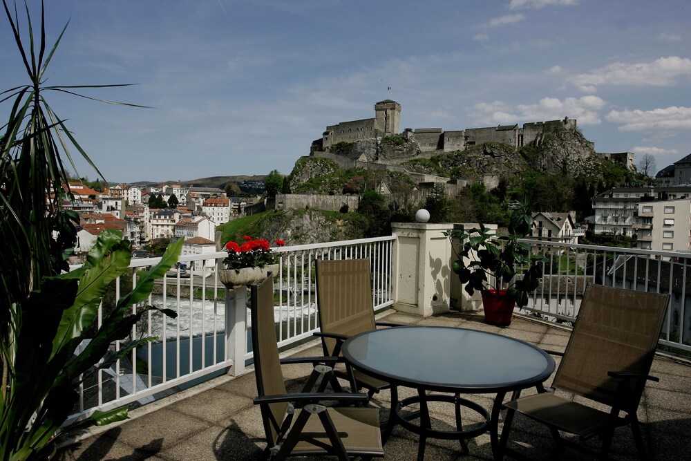 Book Hotel La Solitude in Lourdes | Hotels.com